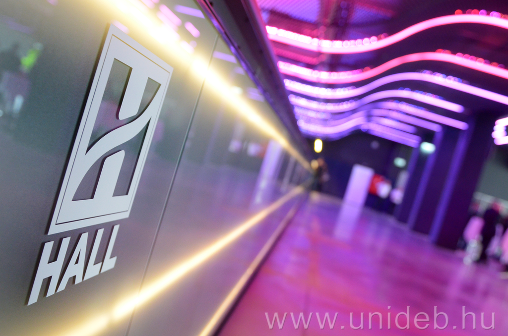 HALL | UNIVERSITY OF DEBRECEN